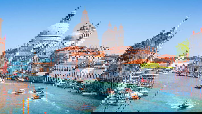 Globus Tours - 2022, 2023 & 2024 Seasons