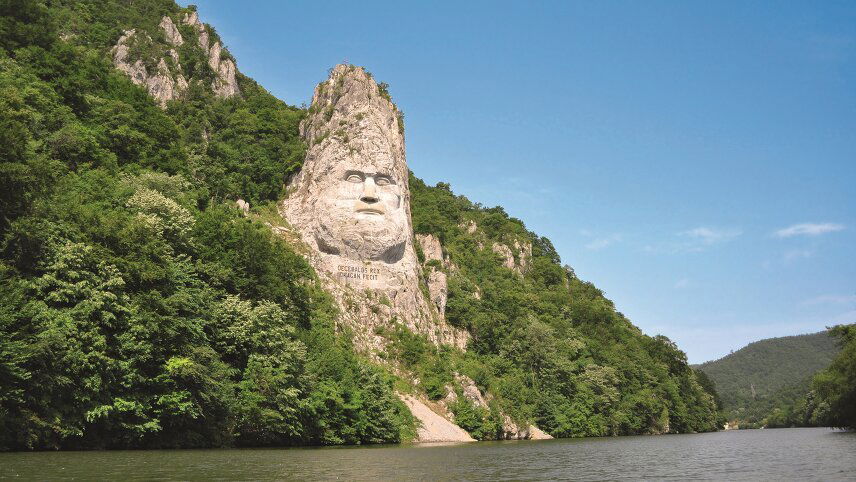 1,200 Miles on the Beautiful Blue Danube - Amadeus (9 Night Cruise from ...