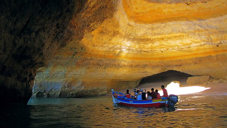 Sunny Portugal - Collette (9 Days From Cascais to Lisbon)