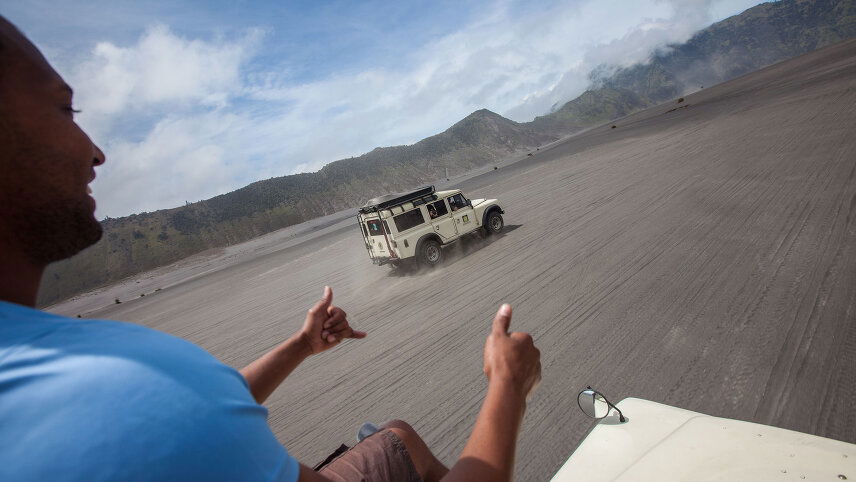 Indonesia: Absolute Java - G Adventures (15 Days From Jakarta to Surabaya)