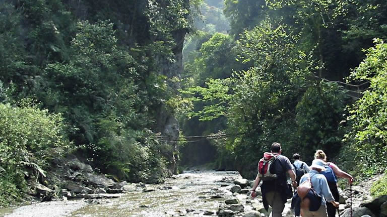 China Experience - Intrepid (19 Days From Beijing to Hong Kong)