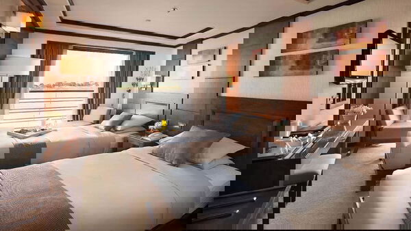 MS Farah - Reviews, Deckplans & Cruise Schedule - Avalon