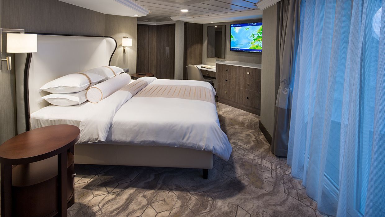 Azamara Onward - Reviews, Deckplans & Cruise Schedule - Azamara