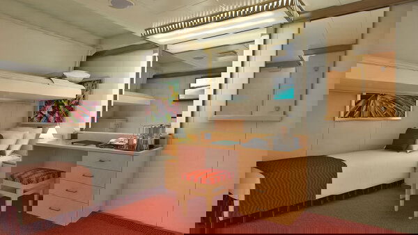 Carnival Splendor - Reviews, Deckplans & Cruise Schedule - Carnival