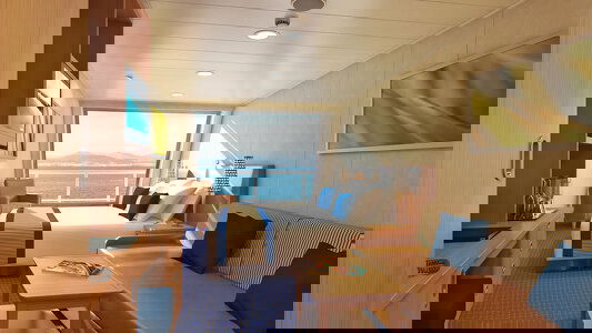 Carnival Splendor - Reviews, Deckplans & Cruise Schedule - Carnival