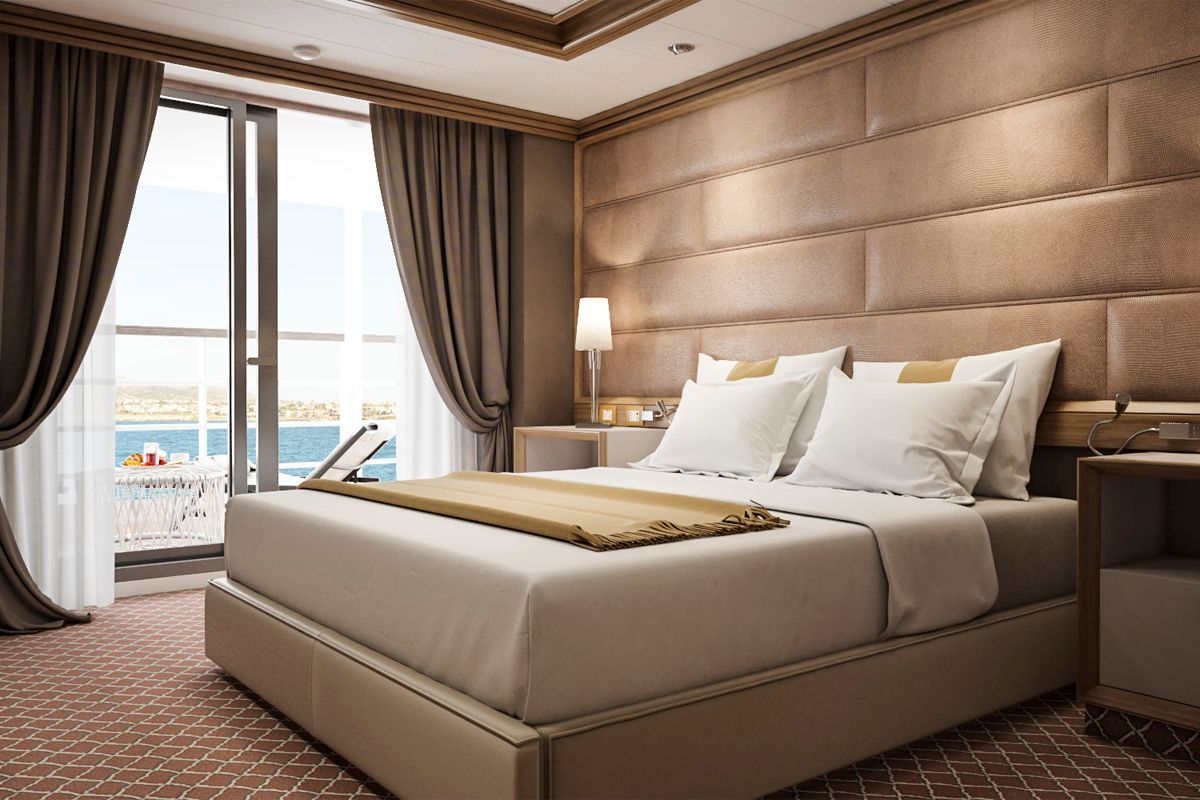 Silver Moon - Reviews, Deckplans & Cruise Schedule - Silversea